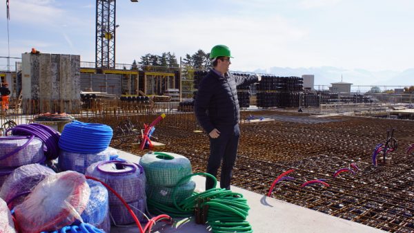 Slitting for tethered caps – PETplanet