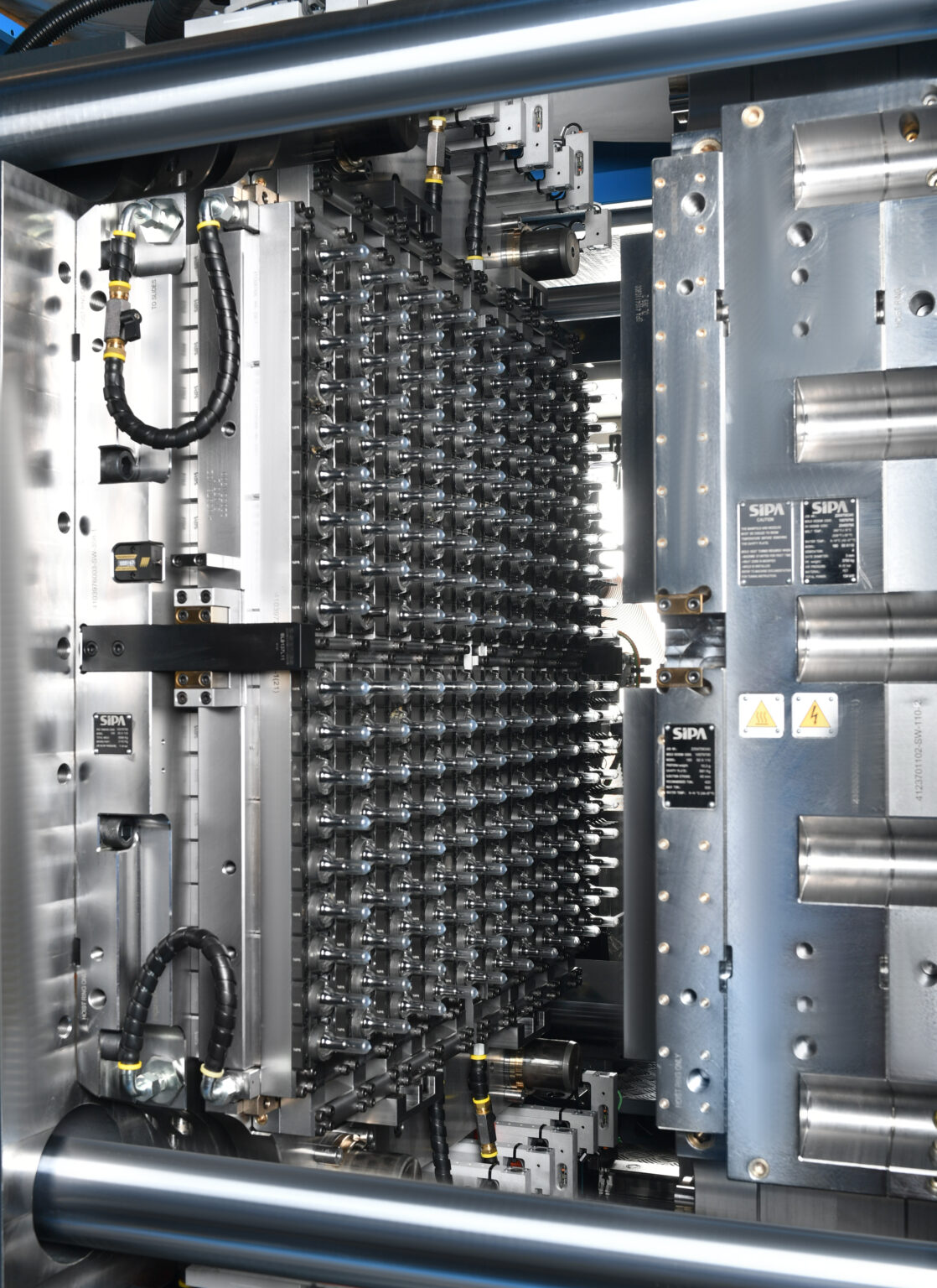 A bigger extrusion unit for ultra-high output preform production ...